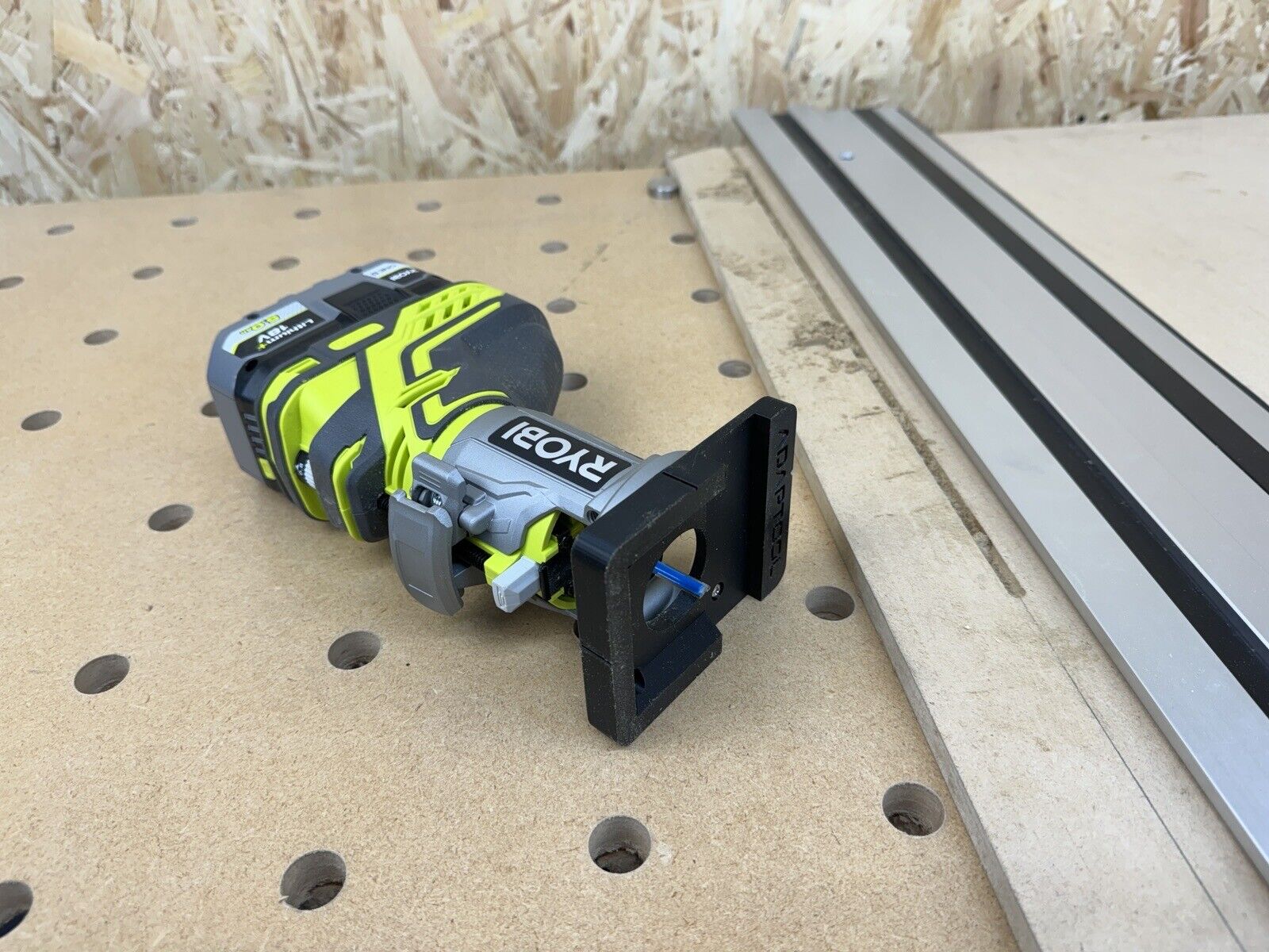 Ryobi router fence store