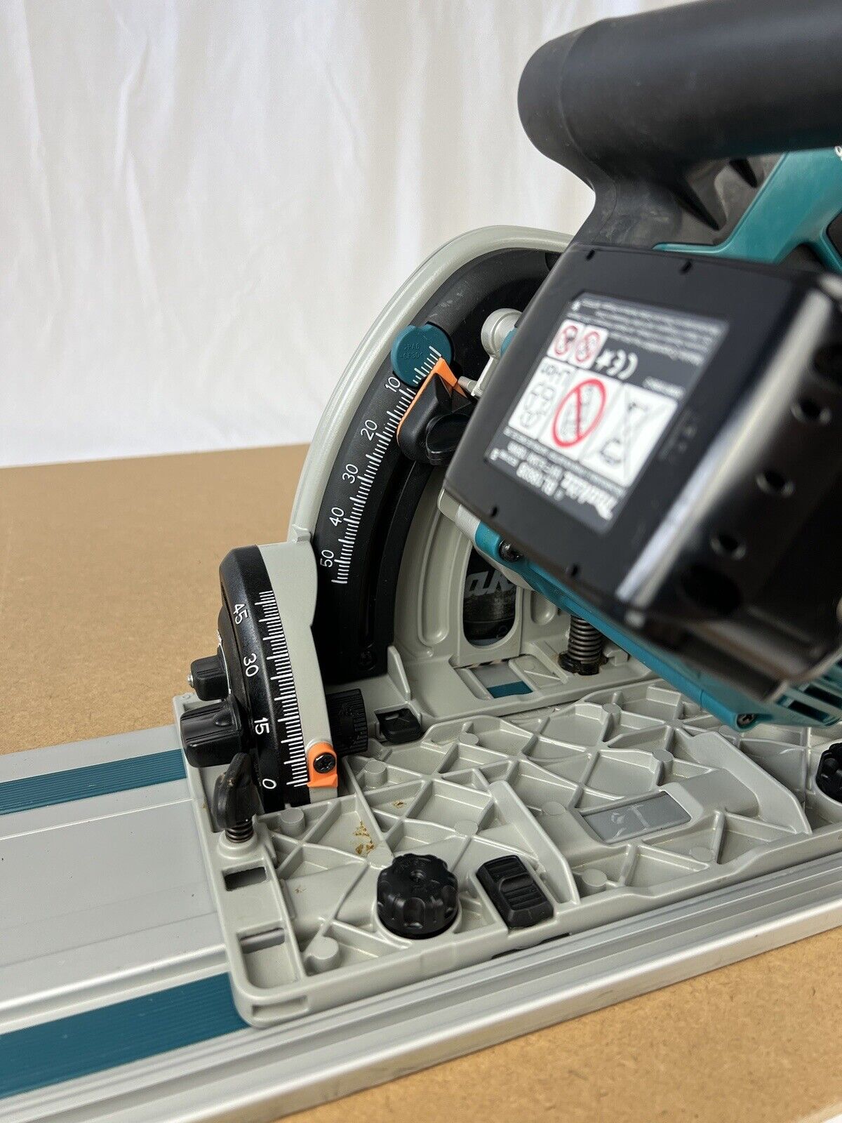 Makita track saw depth of cut store