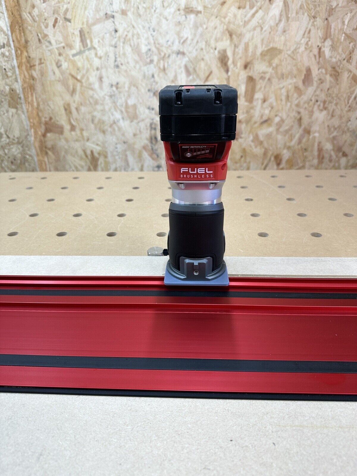 Milwaukee M18 Trimmer Router Guide Rail Adaptor to Milwaukee Guide Rai ...
