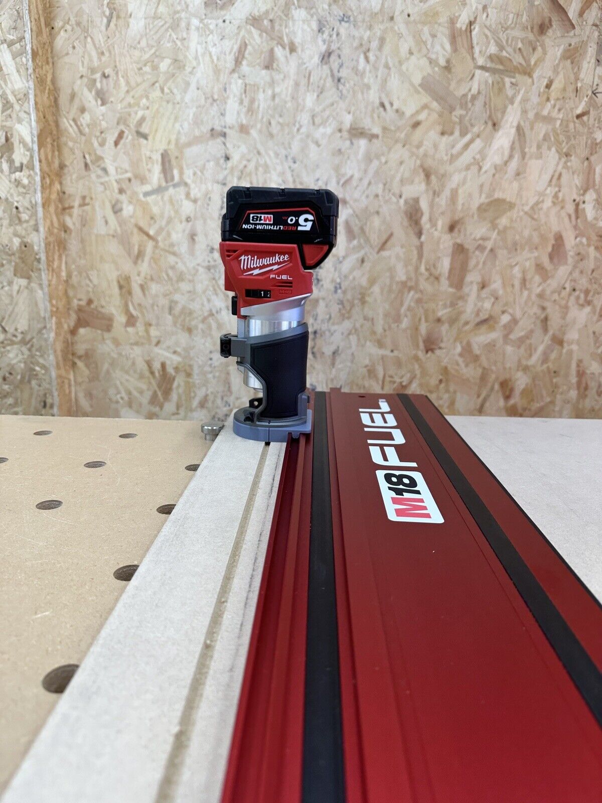 Milwaukee M18 Trimmer Router Guide Rail Adaptor to Milwaukee Guide Rai ...