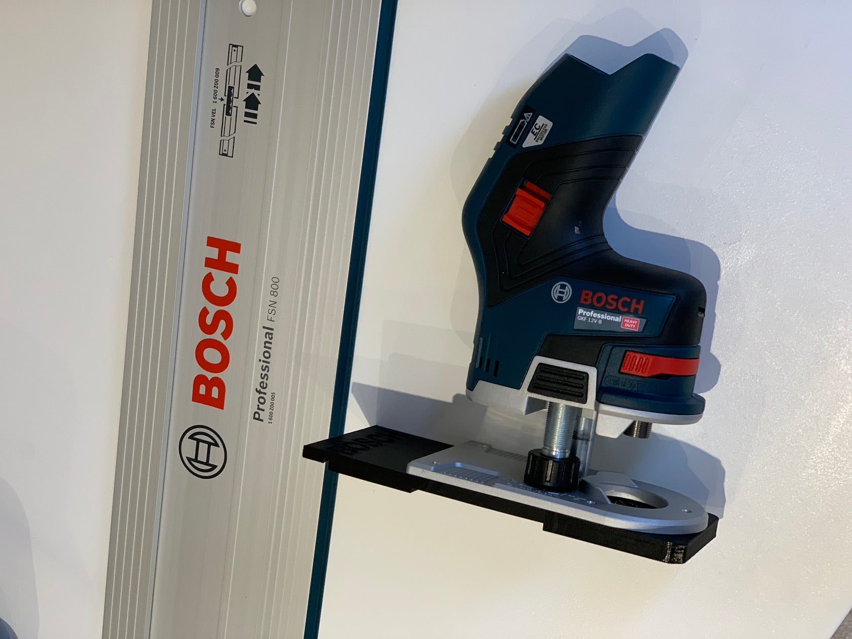 Bosch 12v Router Guide Rail Adaptor to Bosch Track – Adaptool