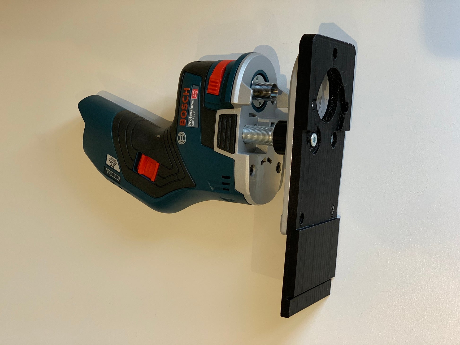 Bosch 12v Router Guide Rail Adaptor to Bosch Track – Adaptool