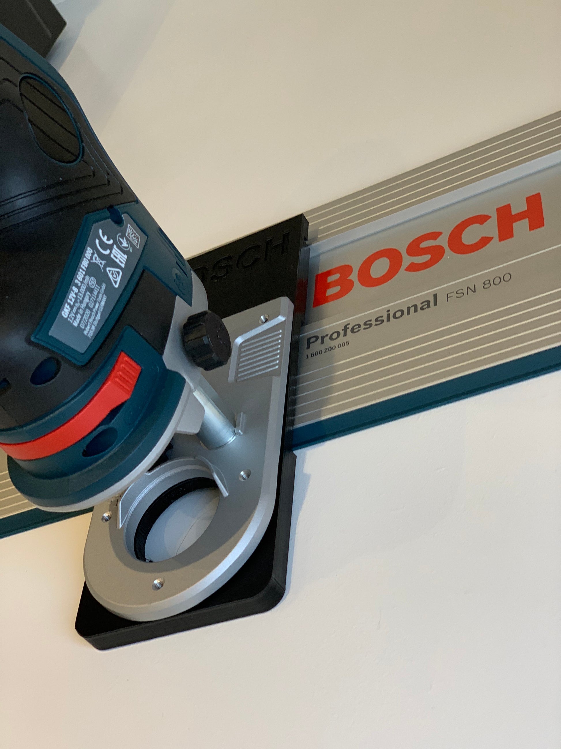 Bosch 12v Router Guide Rail Adaptor to Bosch Track – Adaptool